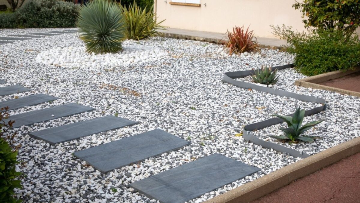 Sick Of A High Maintenance Lawn? Get Inspired By These 25 Landscaping Ideas