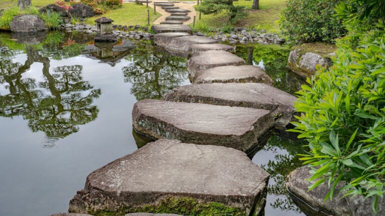 13 Creative Ideas For Landscaping With Rocks