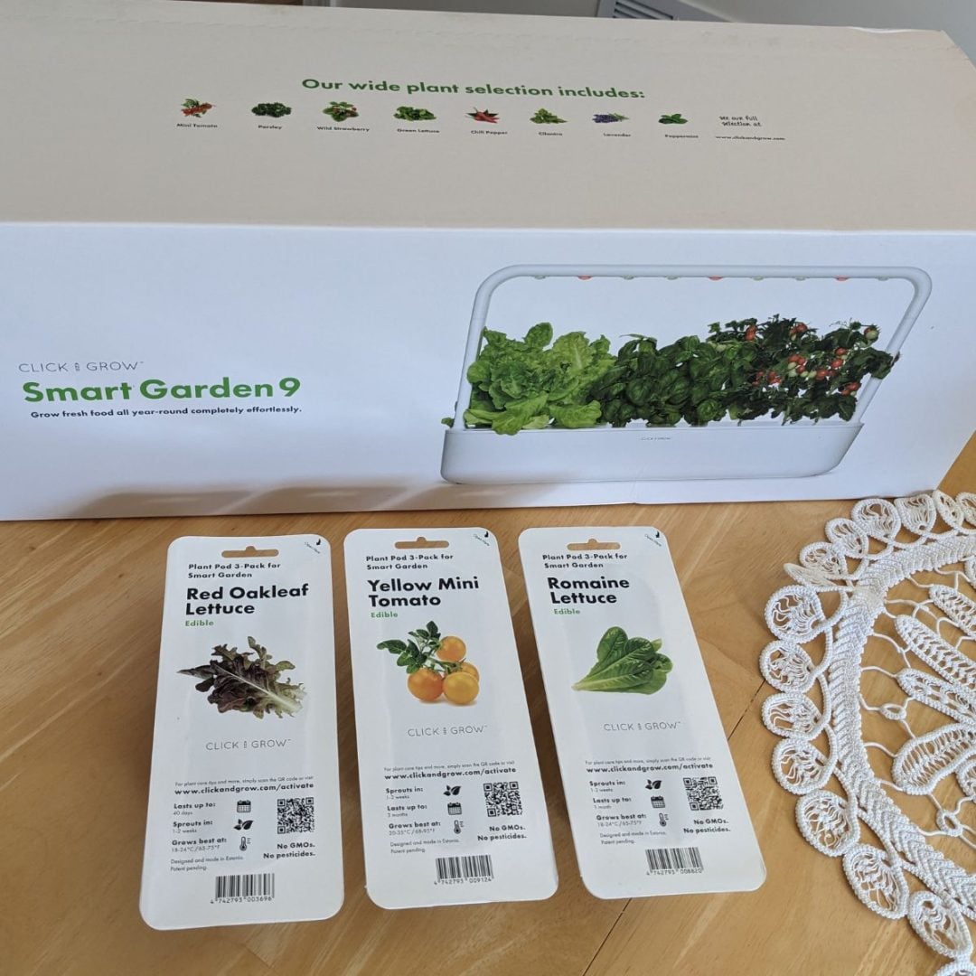 Indoor Gardening With The Click And Grow Smart Garden 9