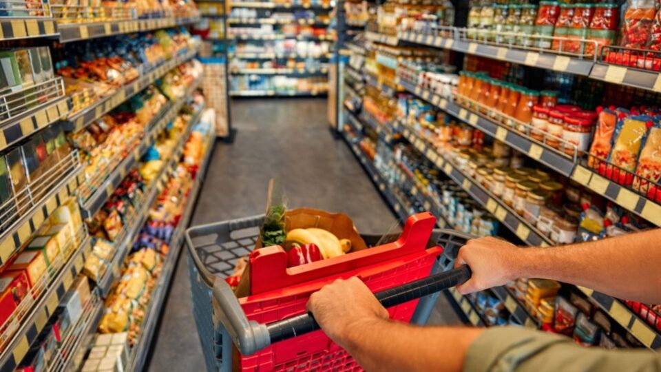 11 Money Saving Grocery Store Hacks That Actually Work