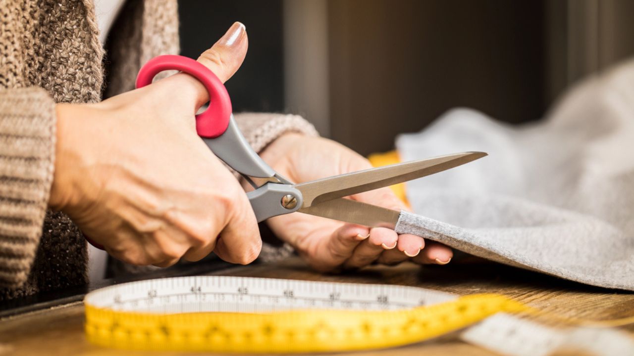 Don't Toss It: 6 Smart Ways To Repurpose Old Blankets