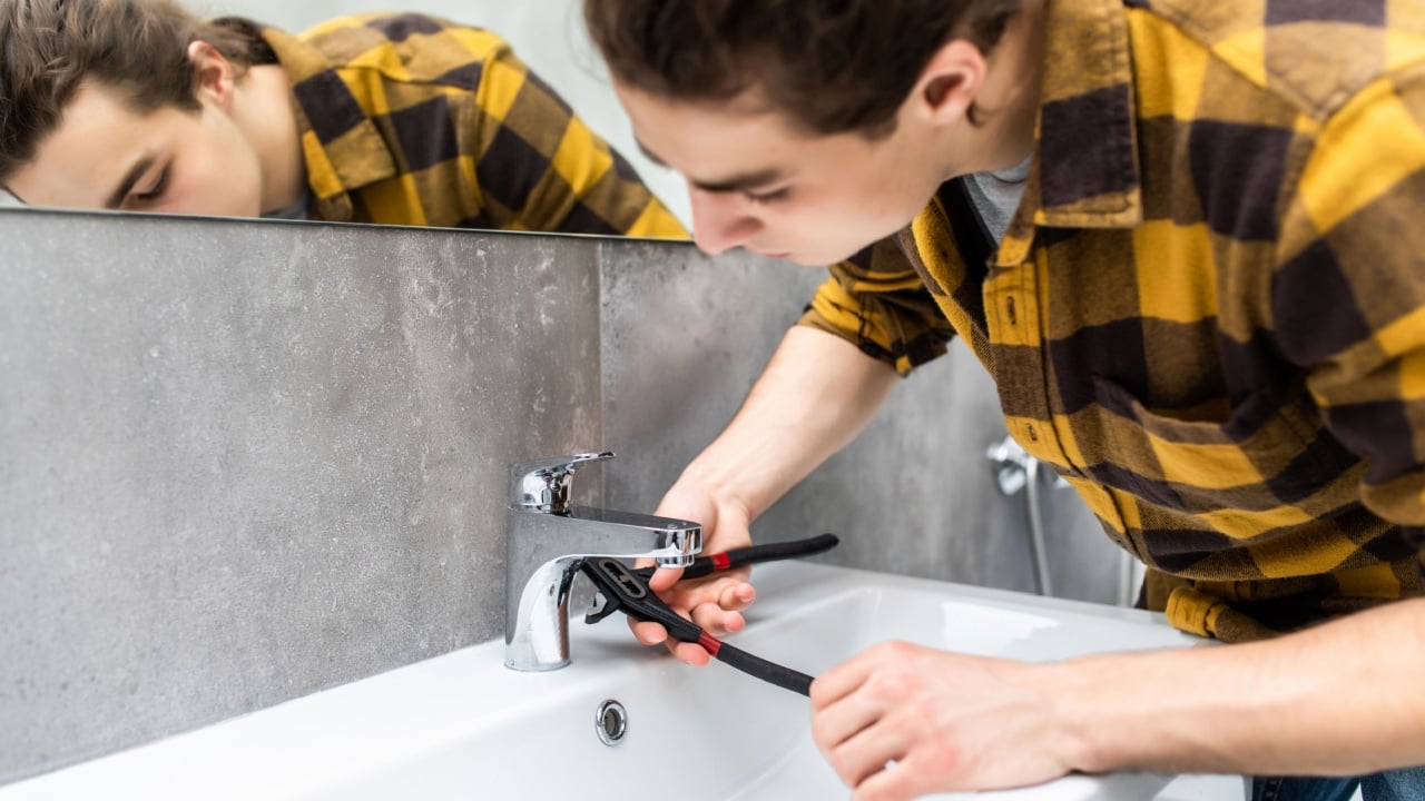 Silence The Splash: 5 Smart Ways To Fix A Dripping Faucet