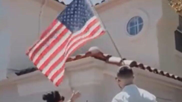 Homeowners Face $100 HOA Fines For Flying American Flags Before The ...